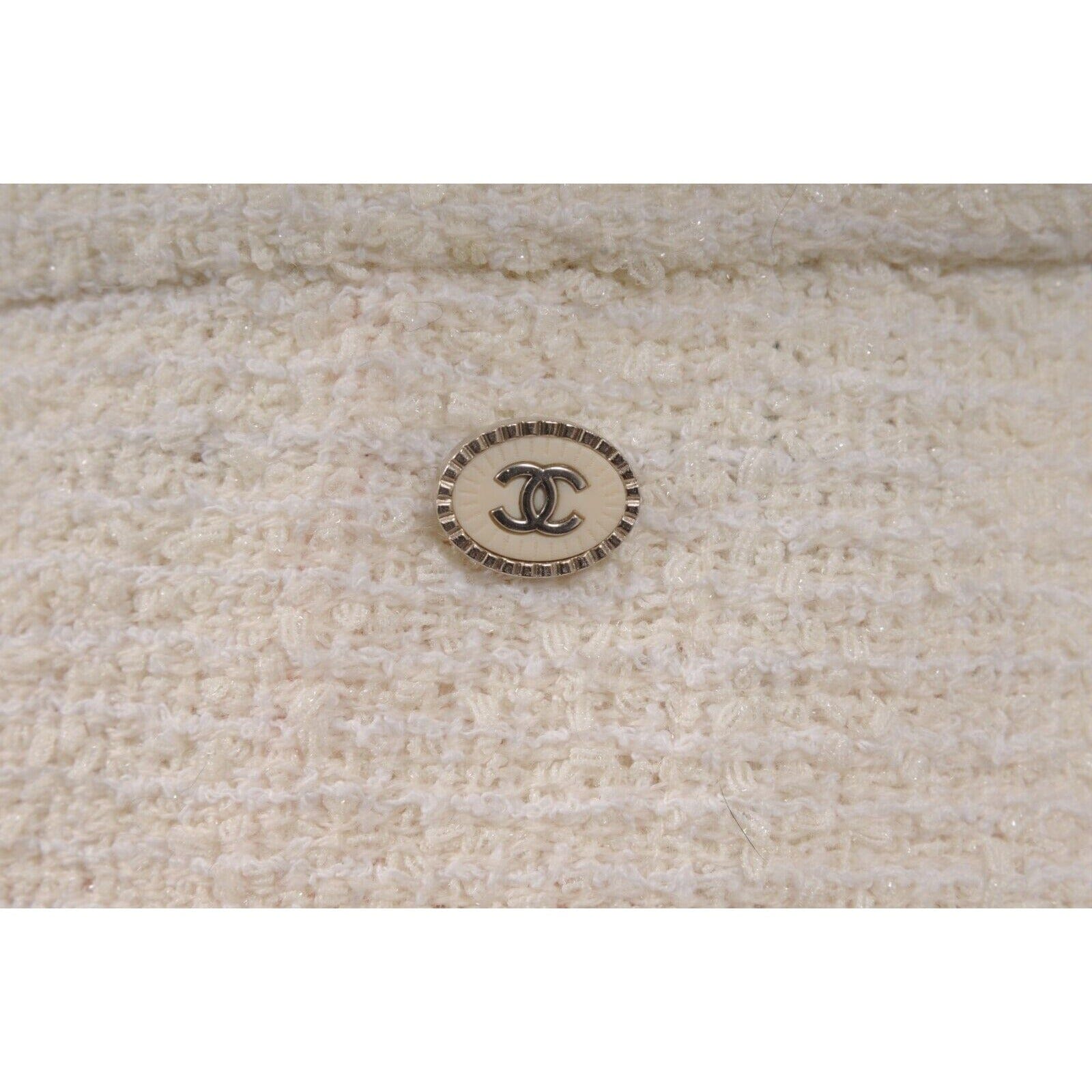 Chanel Cargo Pocket Tweed CC Logo Mini Skirt Size 40 Nude Tan White ...