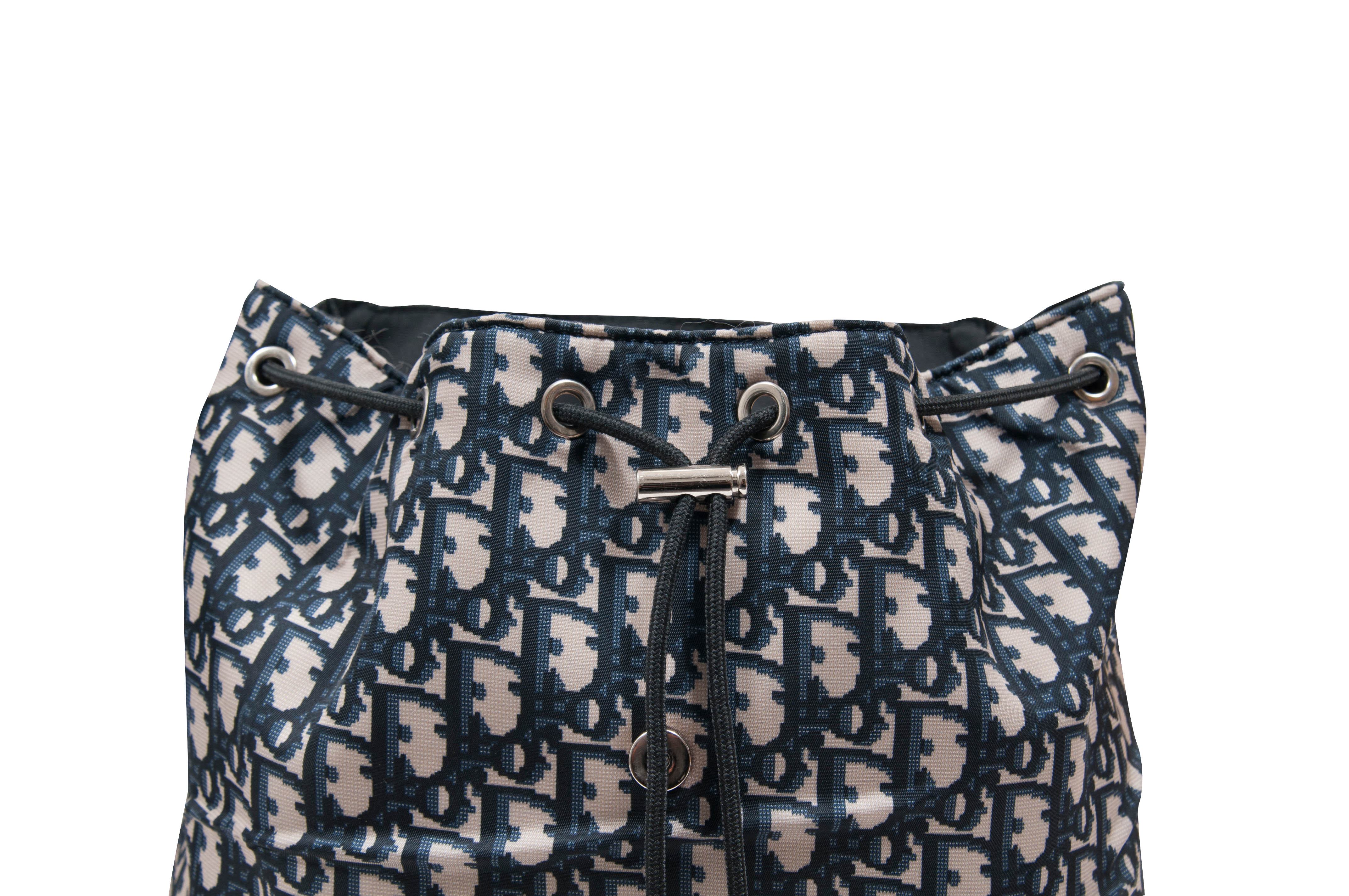Dior Beige and Black Dior Oblique Nylon and Grained Calfskin Motion ...