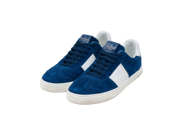 Fly Crew Rockstud Suede Low Top Sneakers – THE-ECHELON