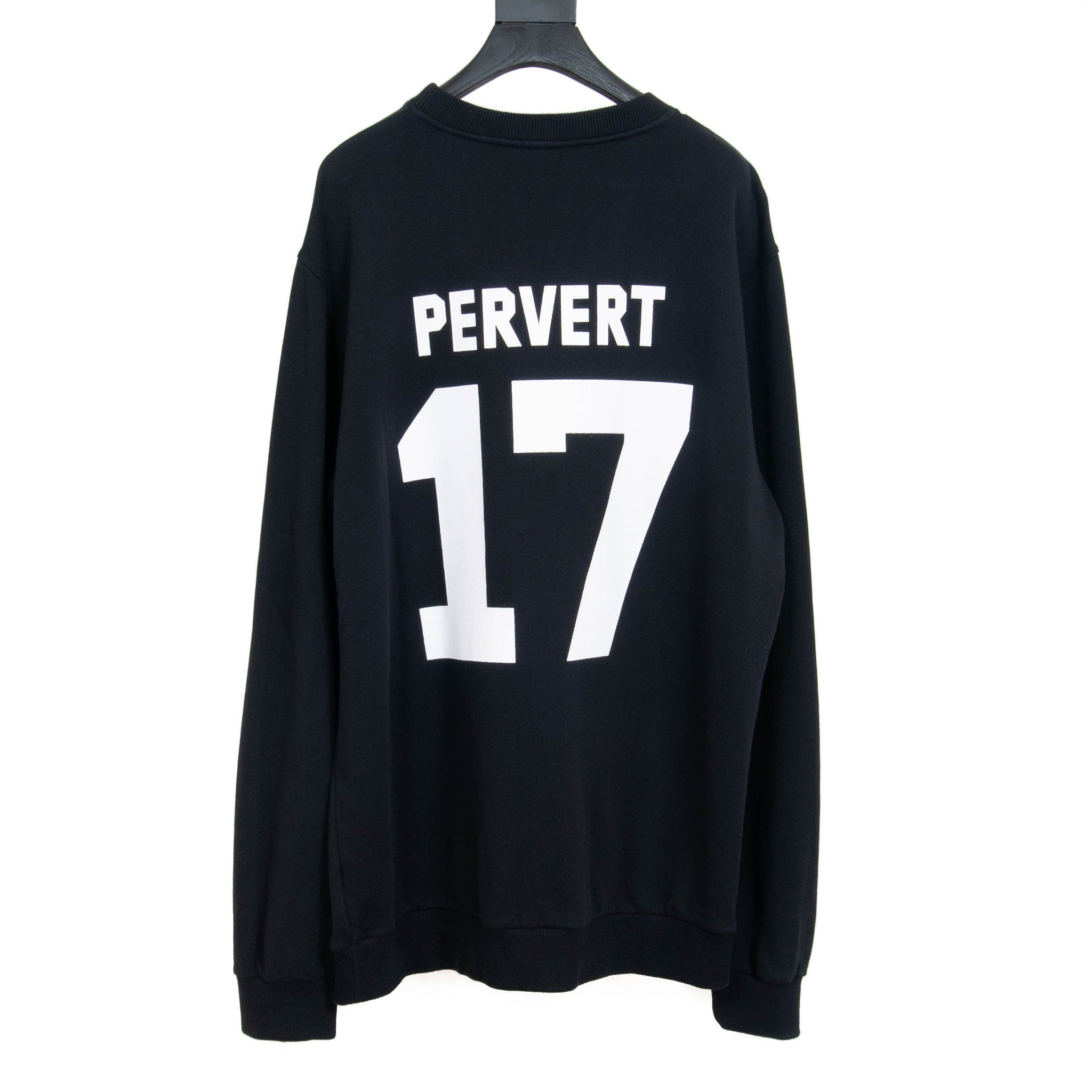 Pervert 17 Sweater – THE-ECHELON