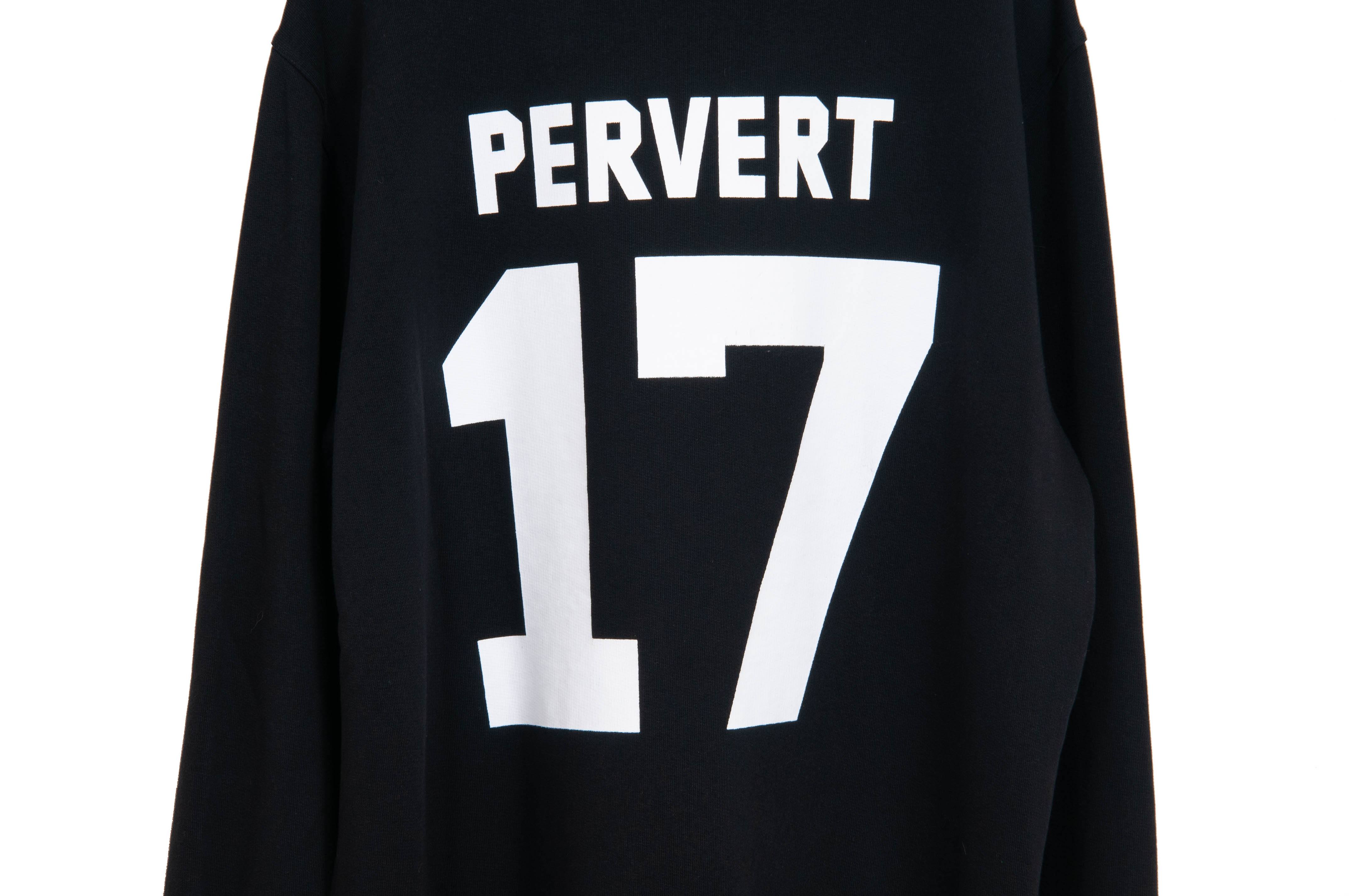 Pervert 17 Sweater – THE-ECHELON