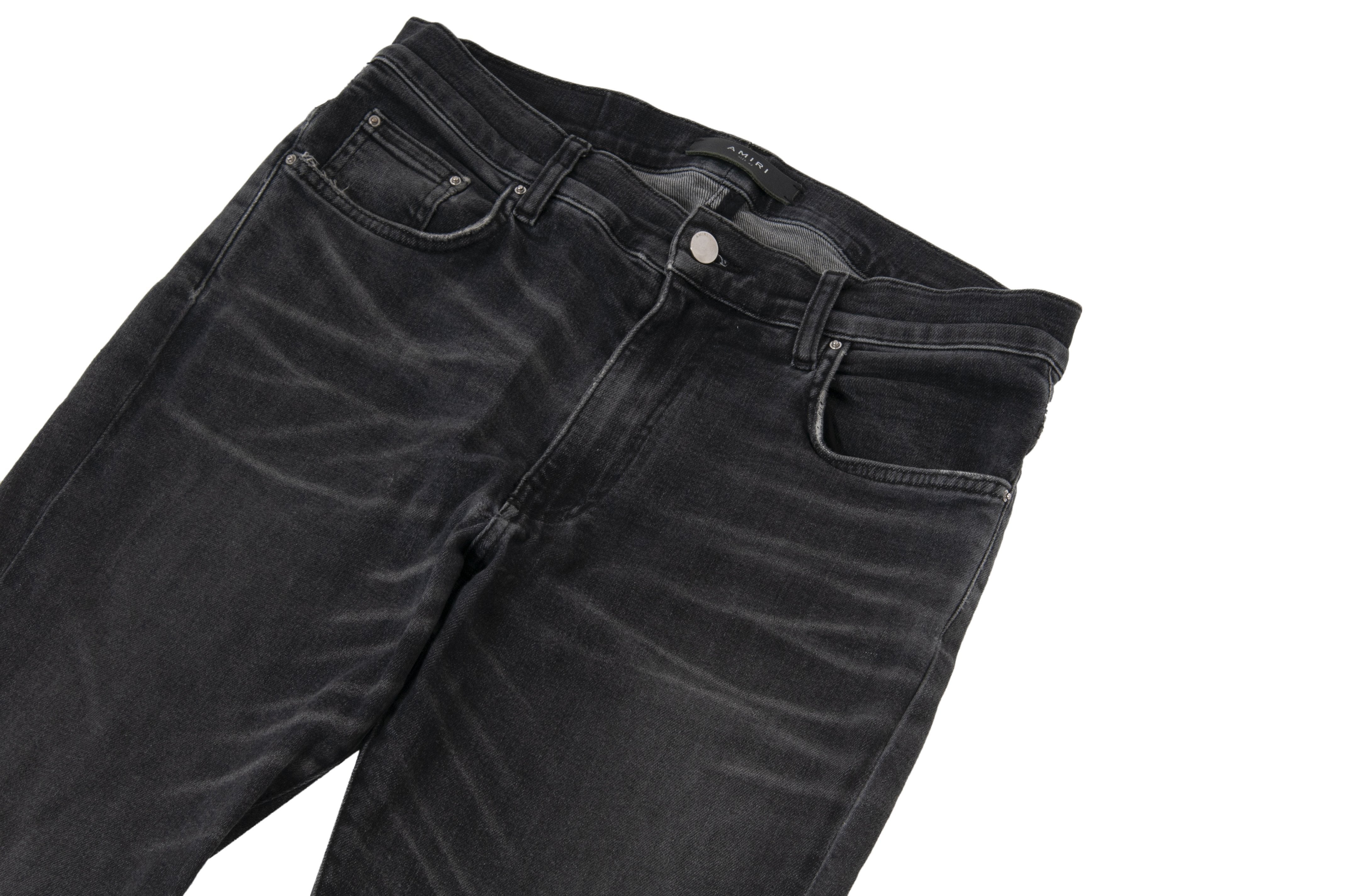 Stack Jeans (Medium Black) – THE-ECHELON